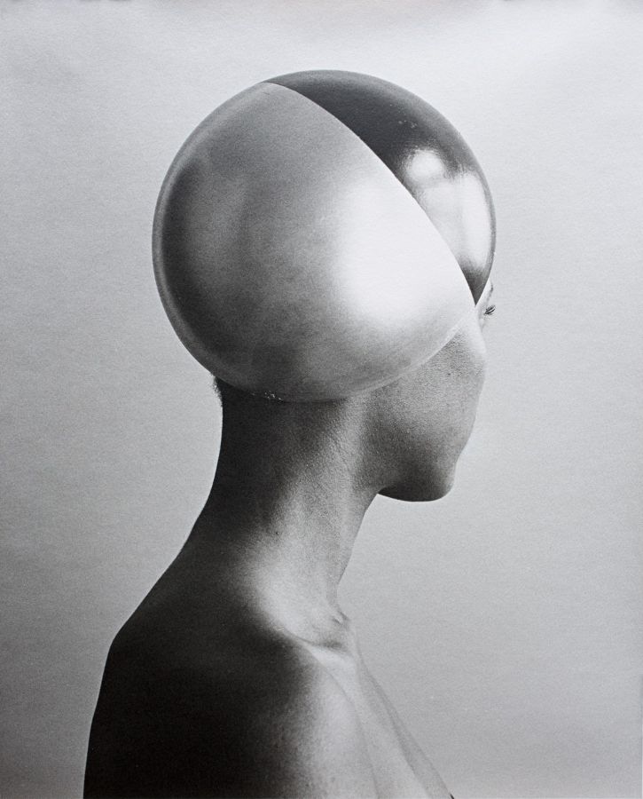 Expoziție de fotografie și costum "Tina Lechner: Celălalt corp ...